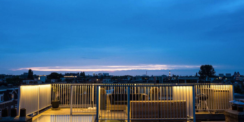 Hinged opening skylight - Skyhatch Manual - Glazing Vision Europe