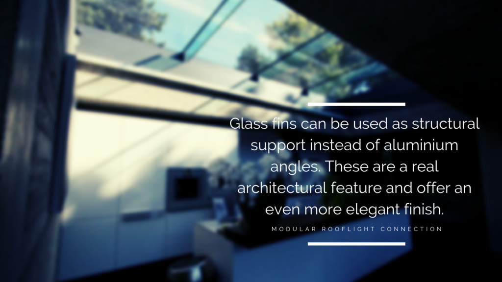 The Glass house: sliding roof for an open kitchen - Glazing Vision Europe